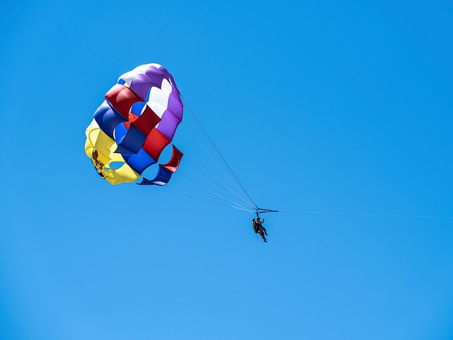 Parasailing Parachute Fly - Free photo on Pixabay - Pixabay