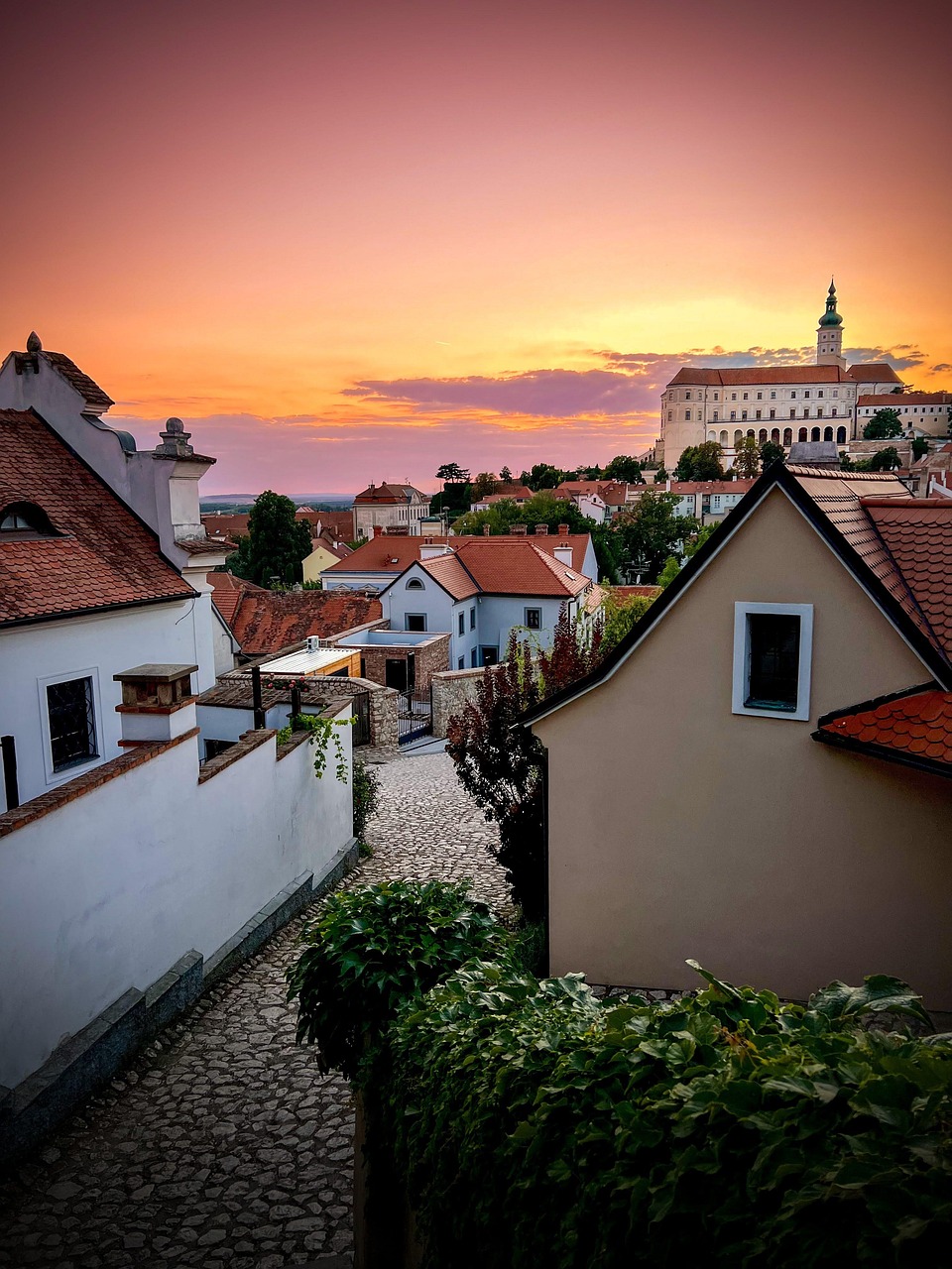 40+ Free Zámok Mikulov & Mikulov Images - Pixabay