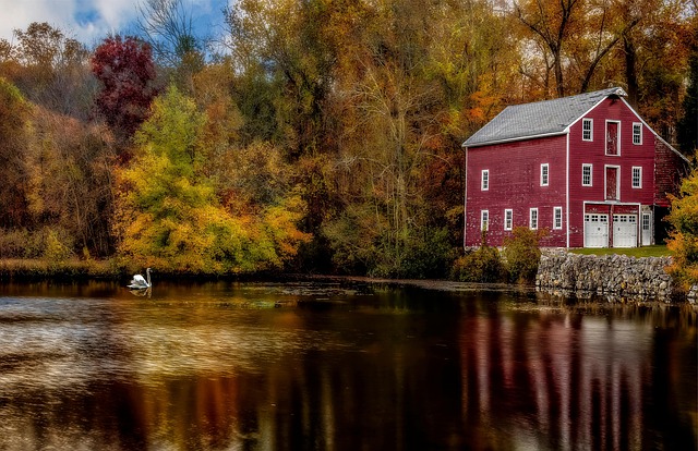 Pond Barn Fall - Free photo on Pixabay