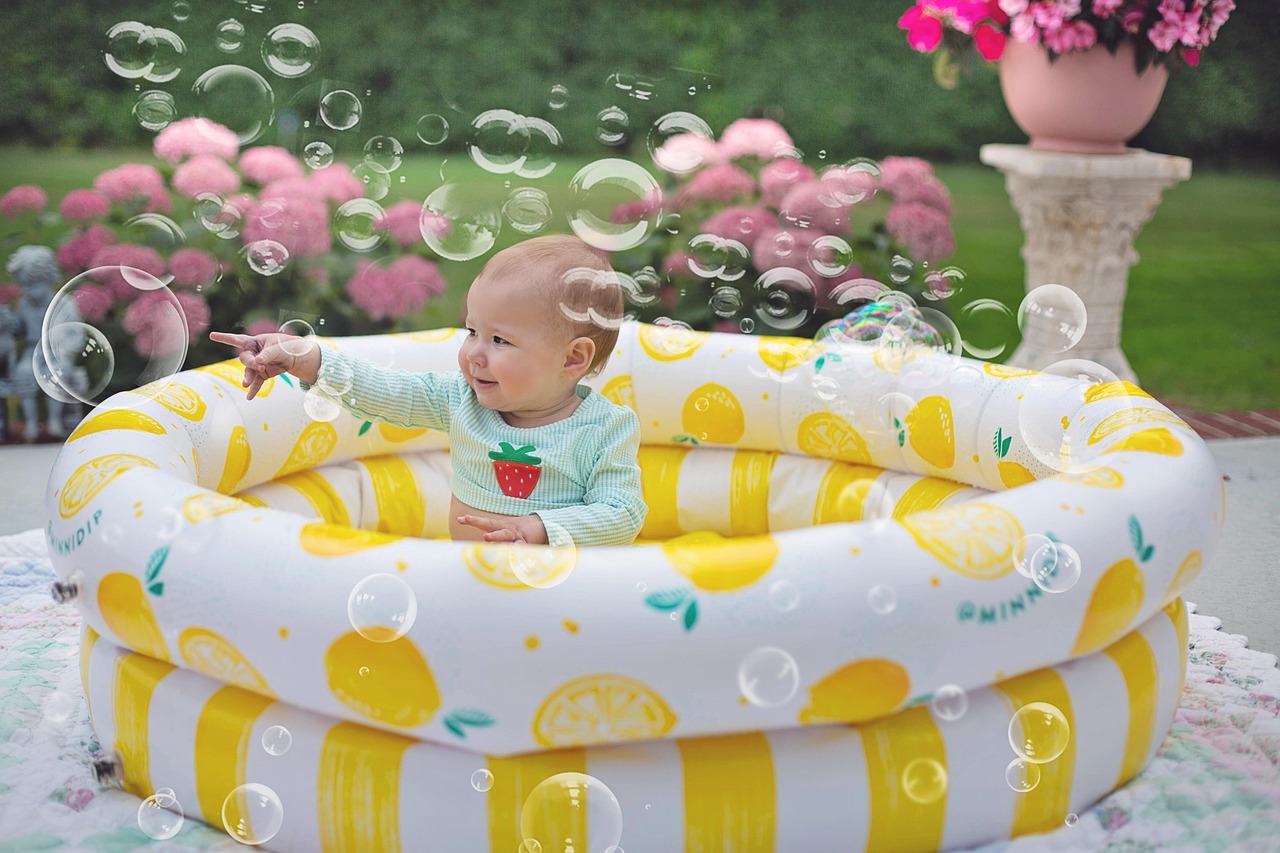 20,000+ Free Baby In The Pool & Baby Images - Pixabay