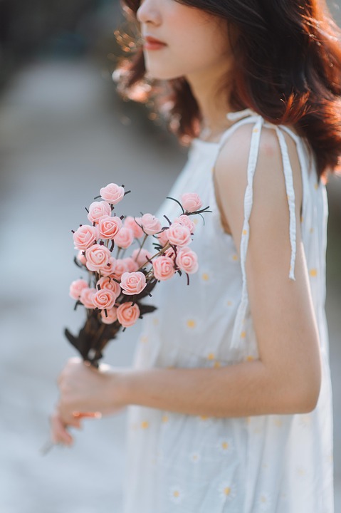 Vietnamese Woman Flowers Portrait - Free photo on Pixabay