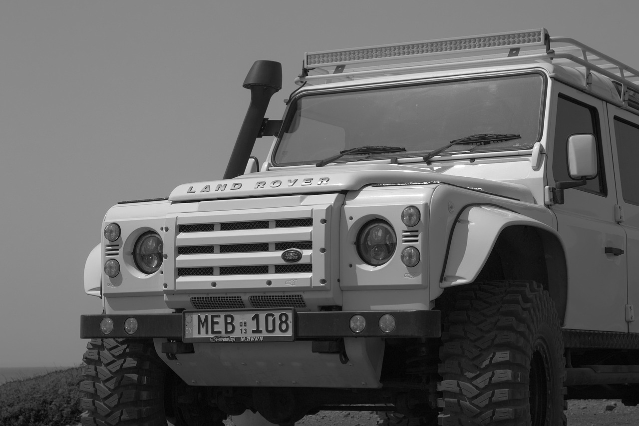 Land Rover All-Terrain Vehicle - Free photo on Pixabay