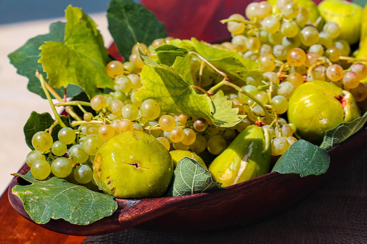 Figs Grapes Fruit - Free photo on Pixabay