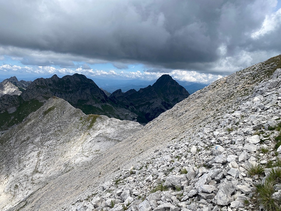 Mountains Brooding Scree - Free photo on Pixabay - Pixabay