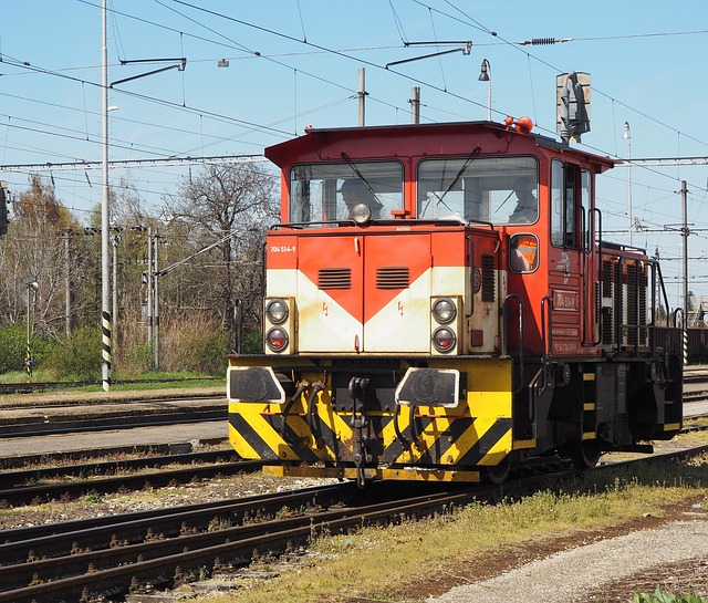 Locomotora Diésel - Foto gratis en Pixabay