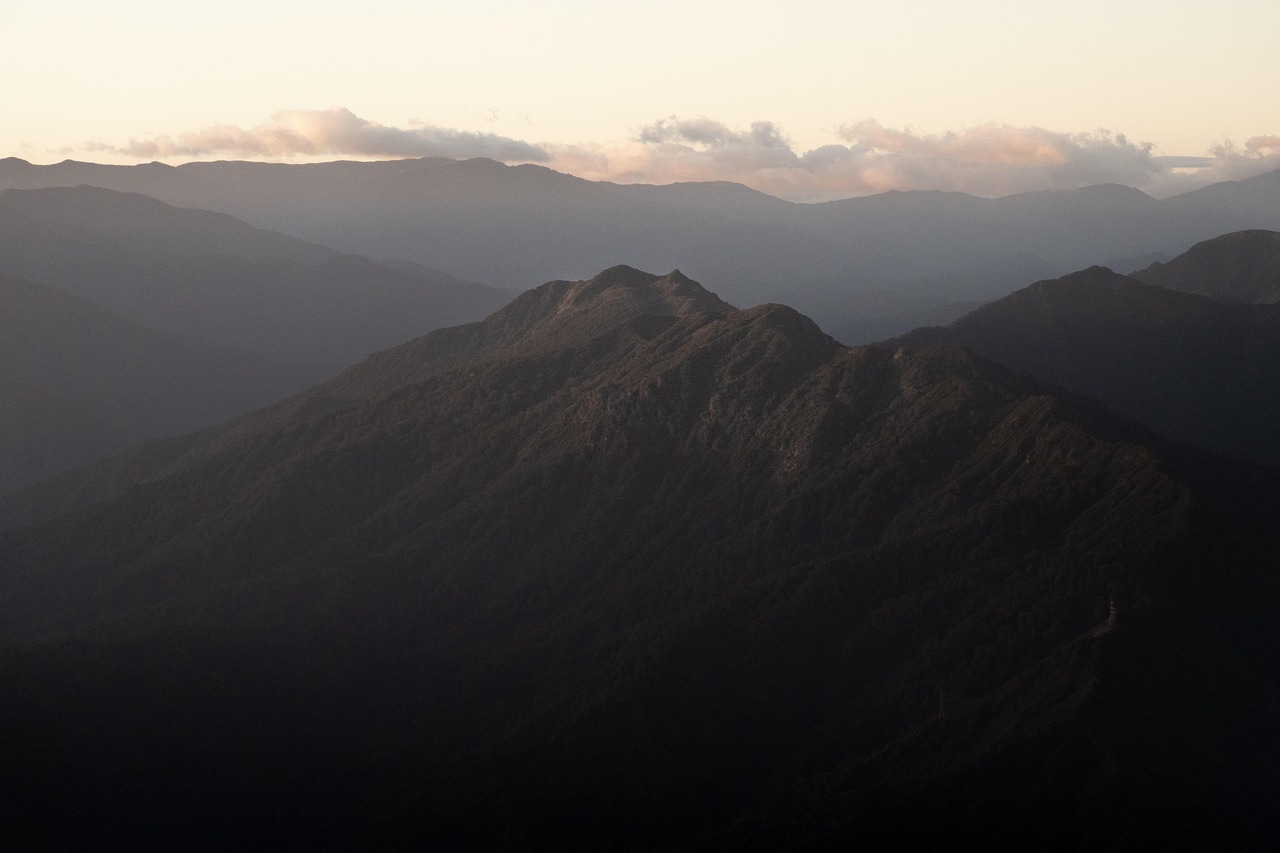 Mountain Summit Sunrise - Free photo on Pixabay