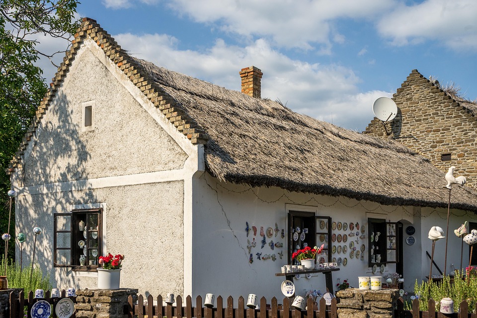 Thatched Roof House Building - Free photo on Pixabay