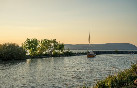 4+ Free Balatonmariafürdö & Lake Balaton Images - Pixabay