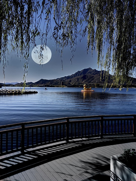 Yanqi Lake Park Moonlit Night - Free photo on Pixabay