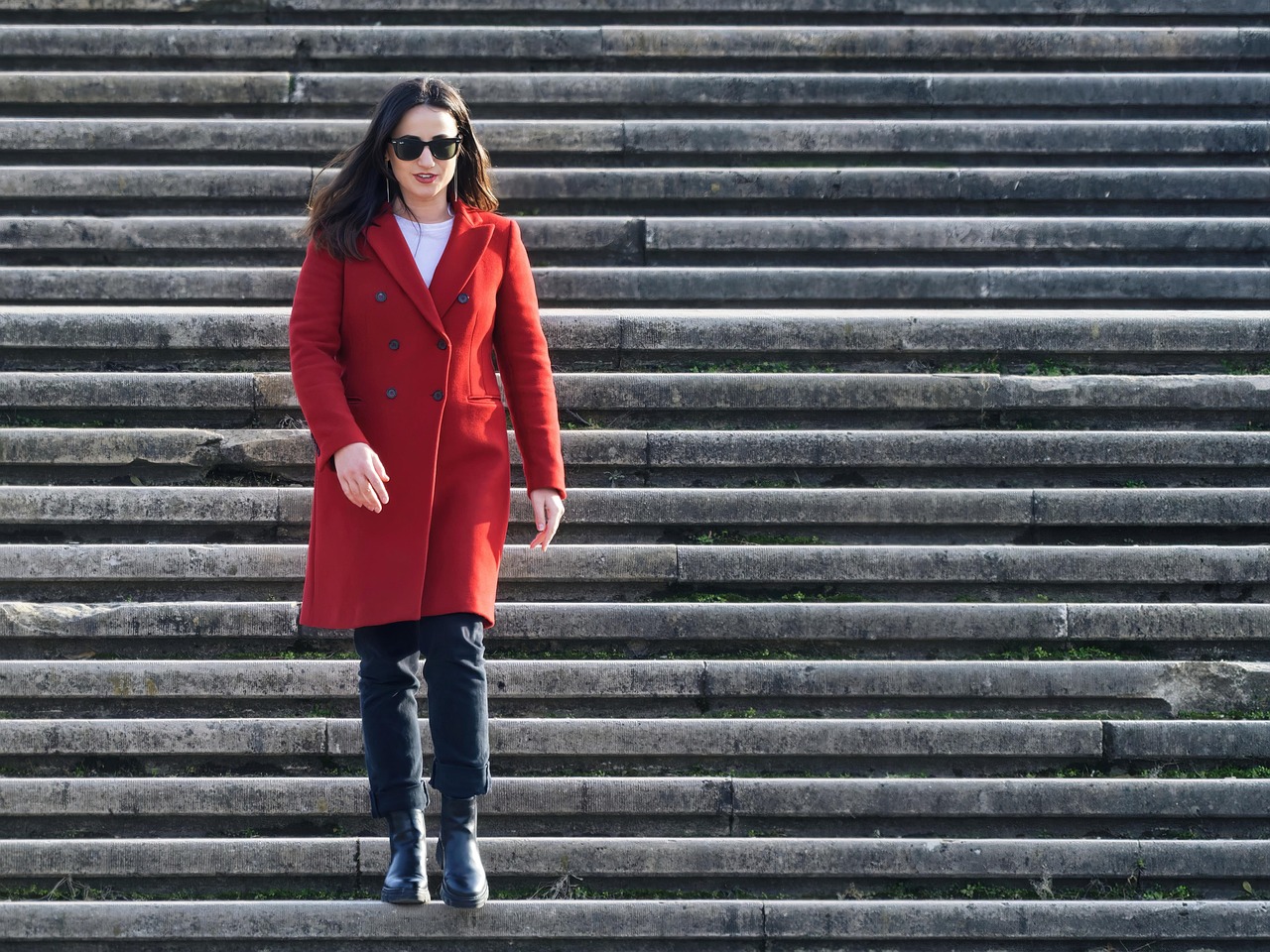 50+ Free Overcoats & Woman Images - Pixabay