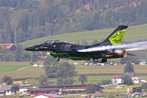6 多张免费的“Viper General”和“战斗机”照片 - Pixabay