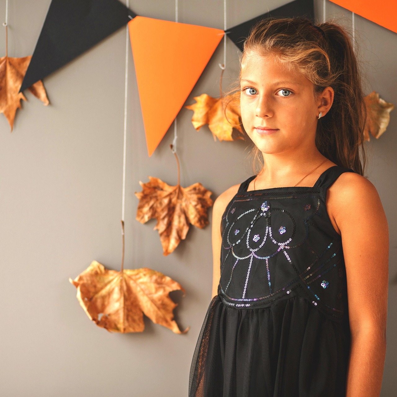 Little Girl Halloween Autumn - Free photo on Pixabay - Pixabay