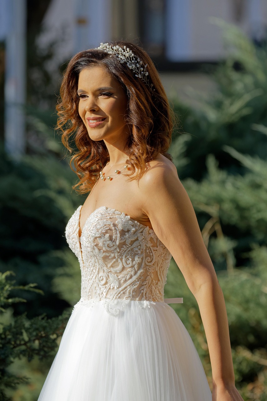 Woman Bride Wedding - Free photo on Pixabay