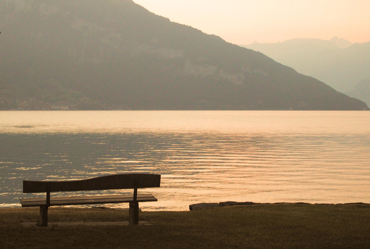 Wooden Bench Lake Thun Sunrise - Free photo on Pixabay - Pixabay