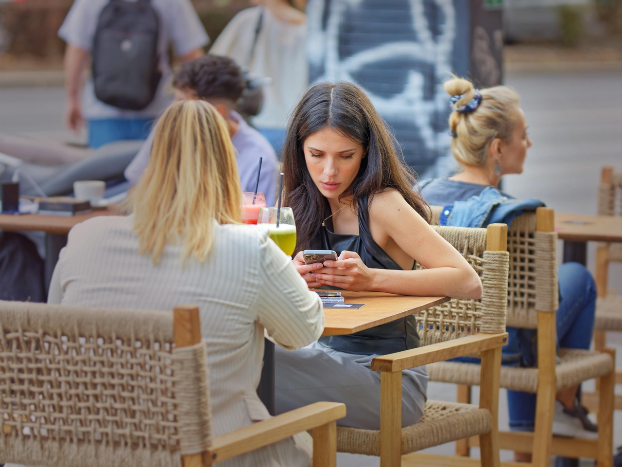 Women Girls Restaurant - Free photo on Pixabay - Pixabay