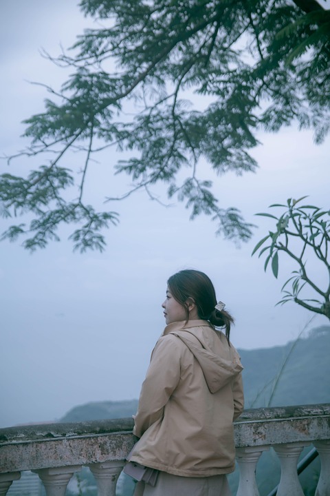 Girl Stand Woman - Free photo on Pixabay