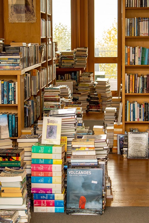 Books Bookstore Library - Free photo on Pixabay - Pixabay
