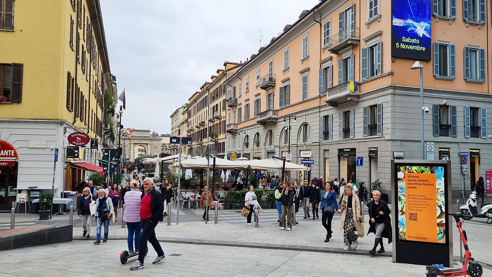 Milano คอร์โซ โคโม อิตาลี - ภาพฟรีบน Pixabay
