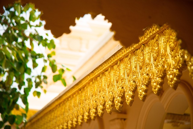 Gold Sculpture Decor Architecture - Free photo on Pixabay