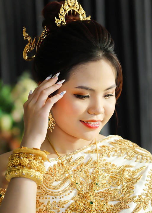 Traditional Costume Dress Fashion - Free photo on Pixabay