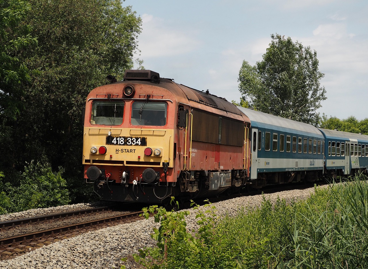 Locomotive Diesel Rail - Free photo on Pixabay - Pixabay
