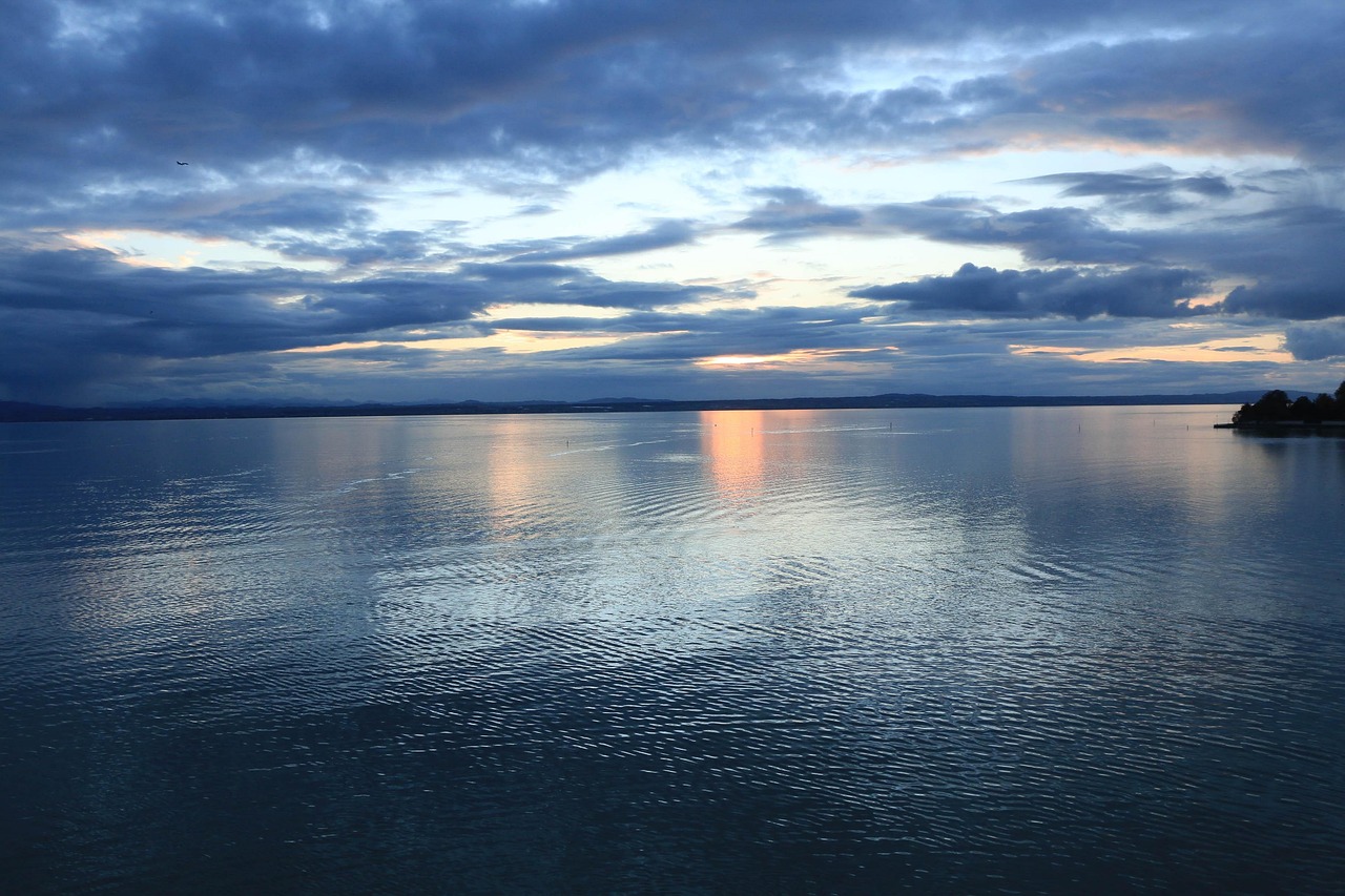 Lake Sky Reflection - Free photo on Pixabay