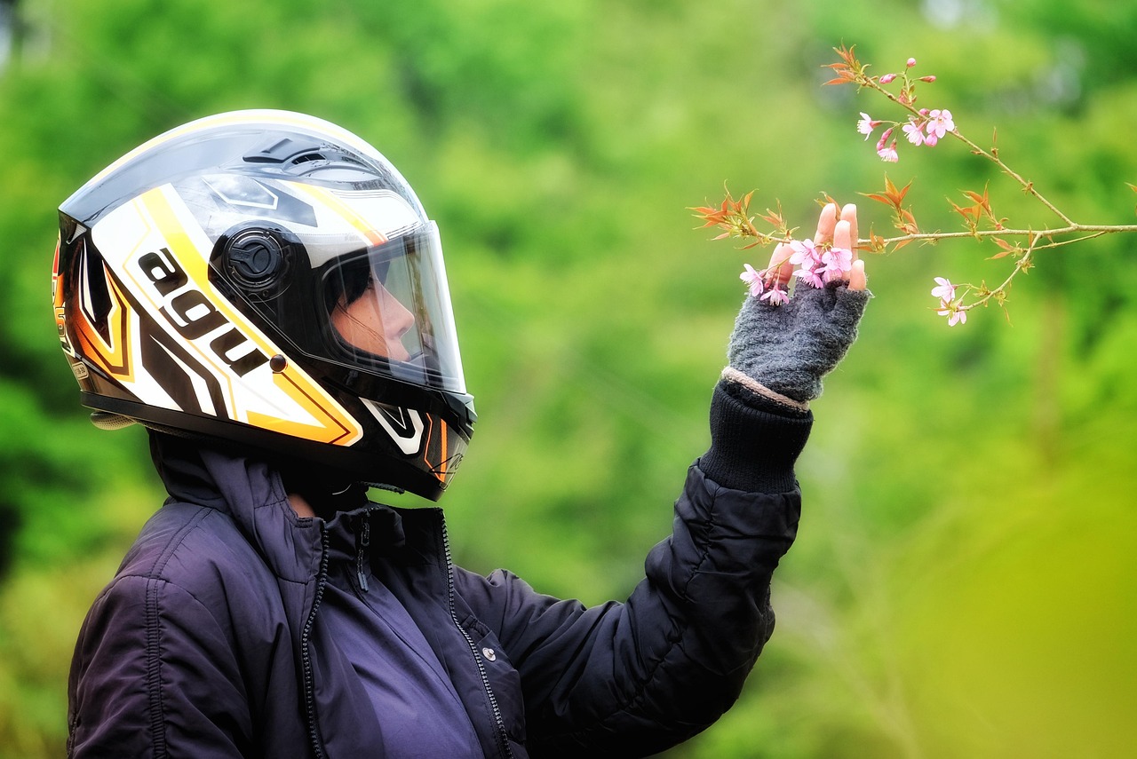 Girl Spring Helmet - Free photo on Pixabay