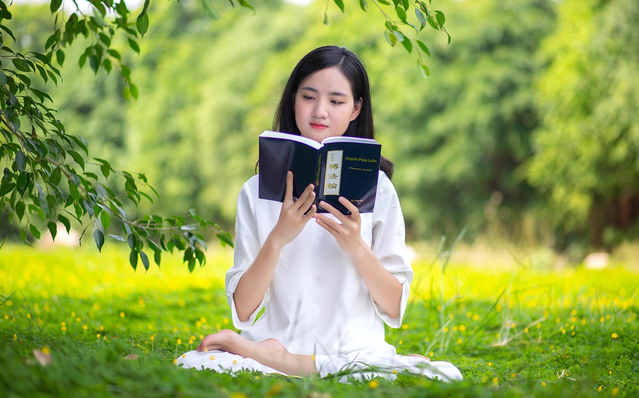 Wanita Model Buku Padang - Foto gratis di Pixabay - Pixabay