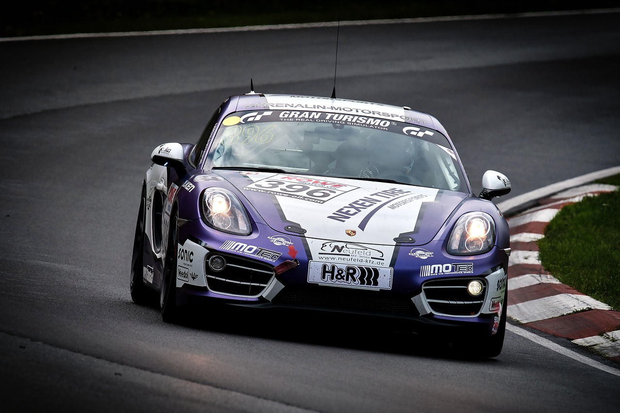 200+ Free Racetrack & Racing Images - Pixabay