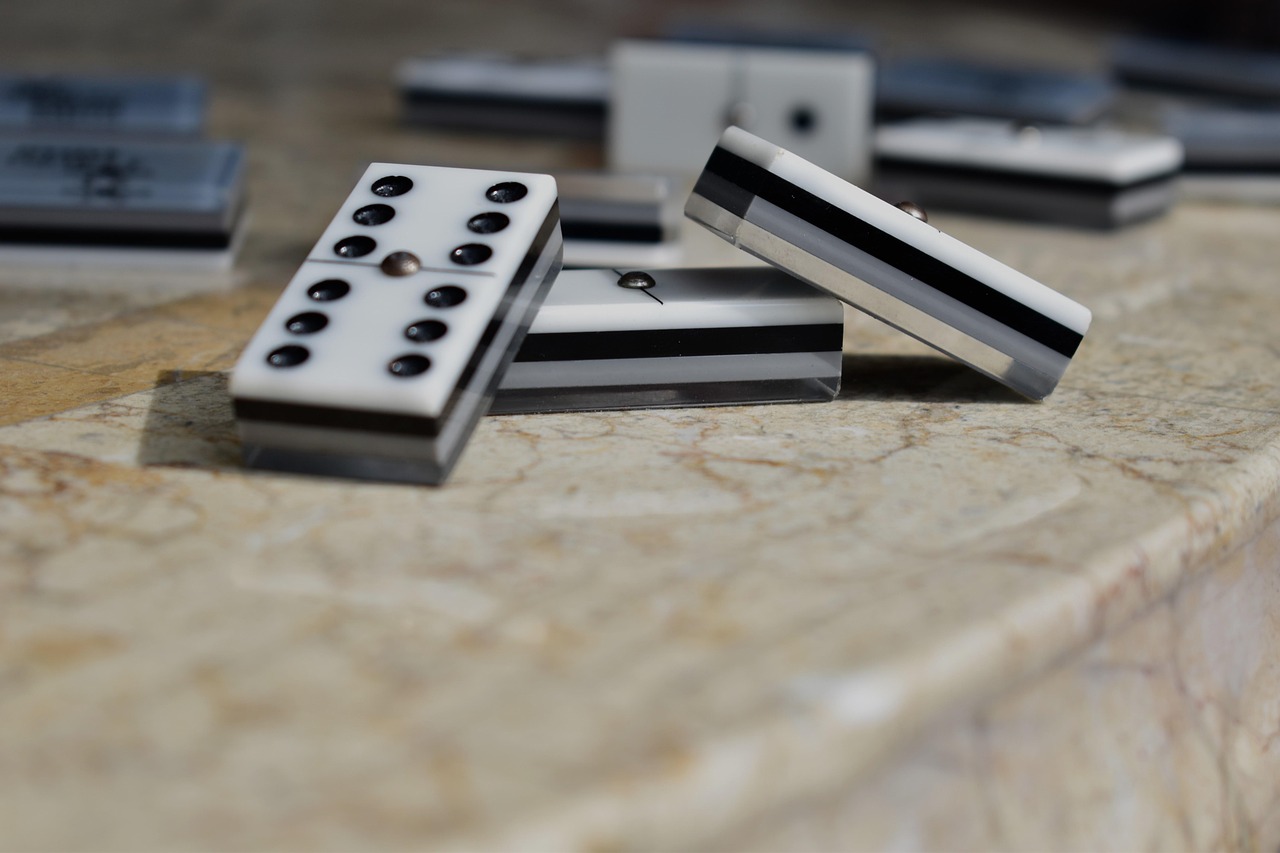 100+ Free Domino & Dominoes Images - Pixabay