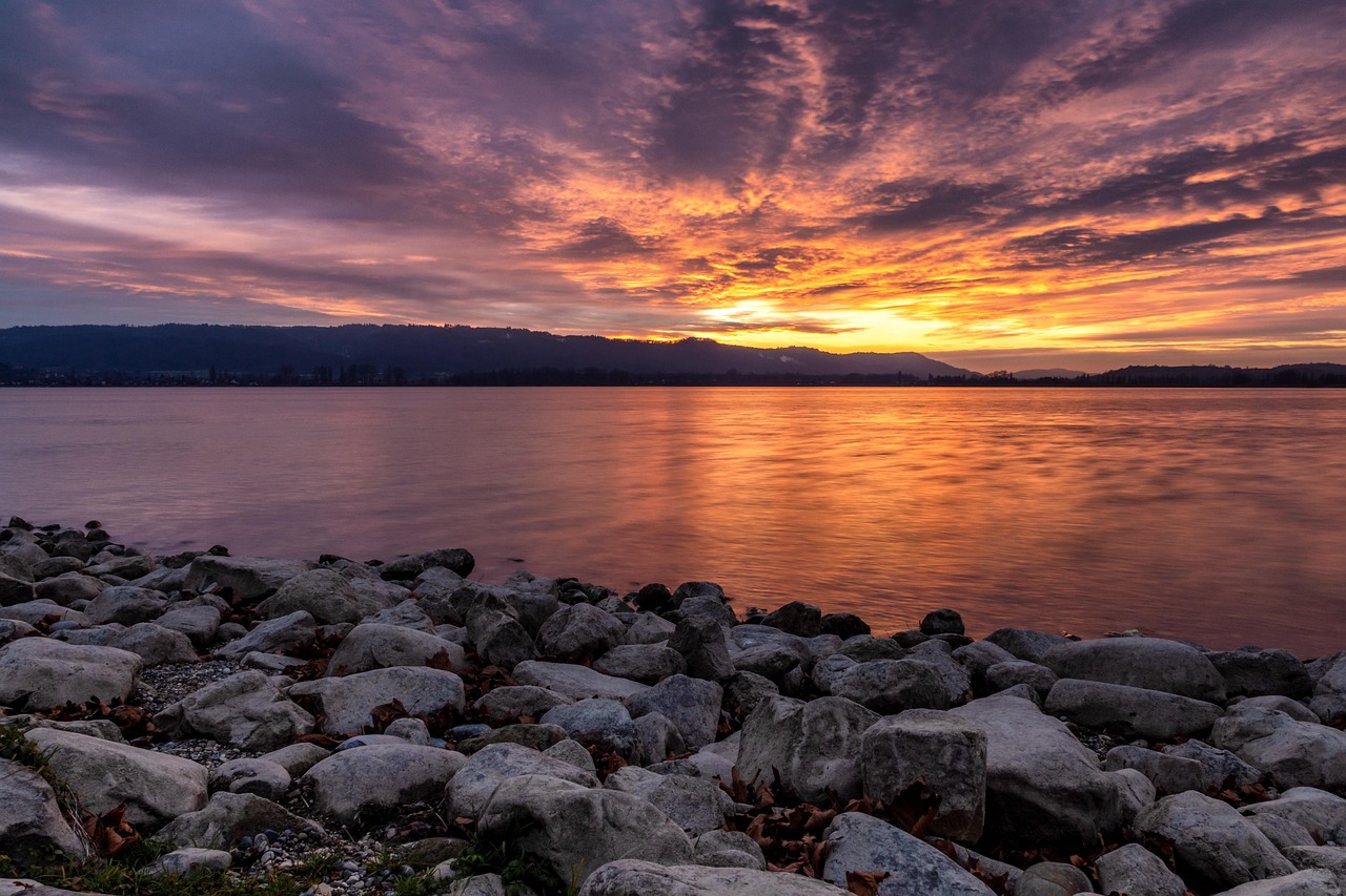 Batu Danau Matahari Terbenam - Foto gratis di Pixabay - Pixabay