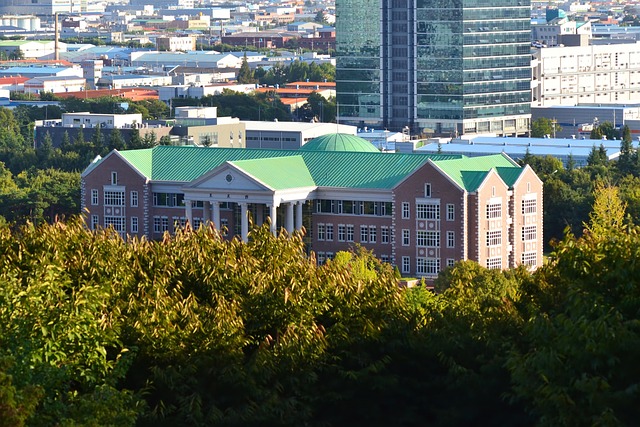 Graduate School Urban City - Free photo on Pixabay