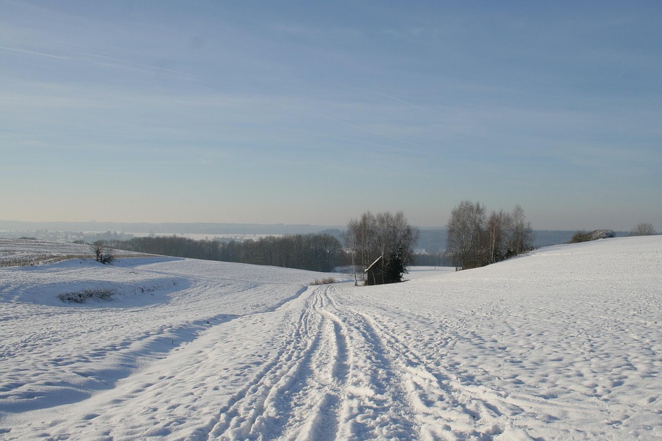 Snow Valley Tracks Winter - Free photo on Pixabay - Pixabay