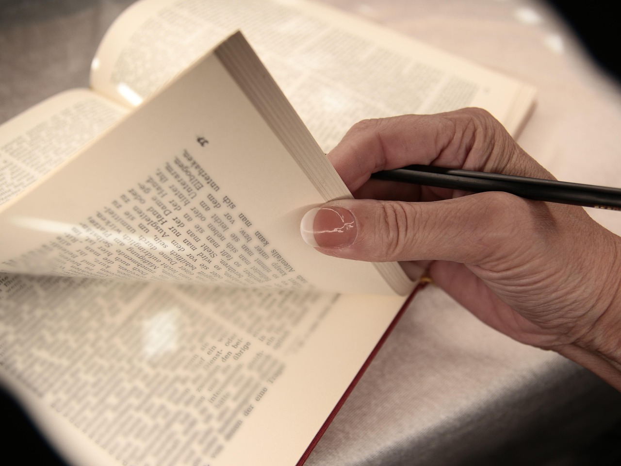 Un Livre Recherche Livres - Photo gratuite sur Pixabay - Pixabay