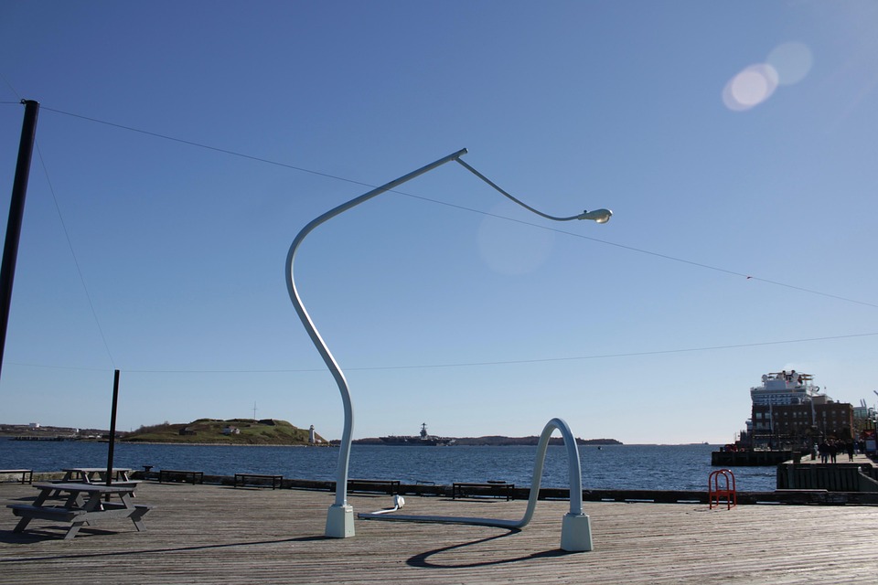 Street Lamp Bent Broken - Free photo on Pixabay