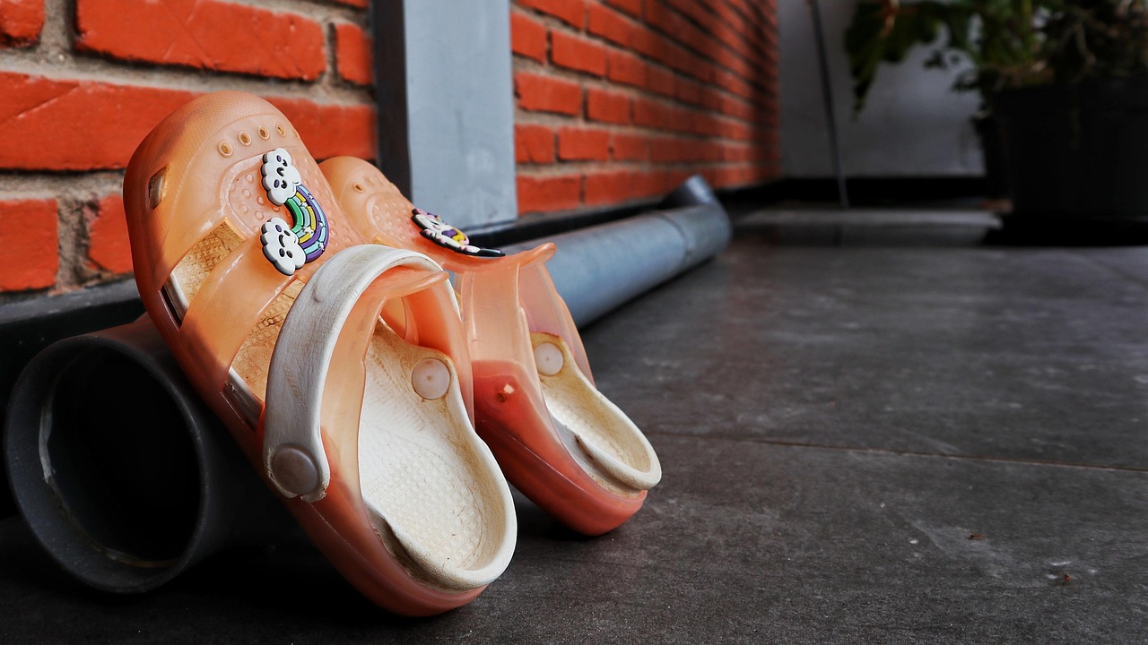 Slippers Woman Tiny - Free photo on Pixabay - Pixabay