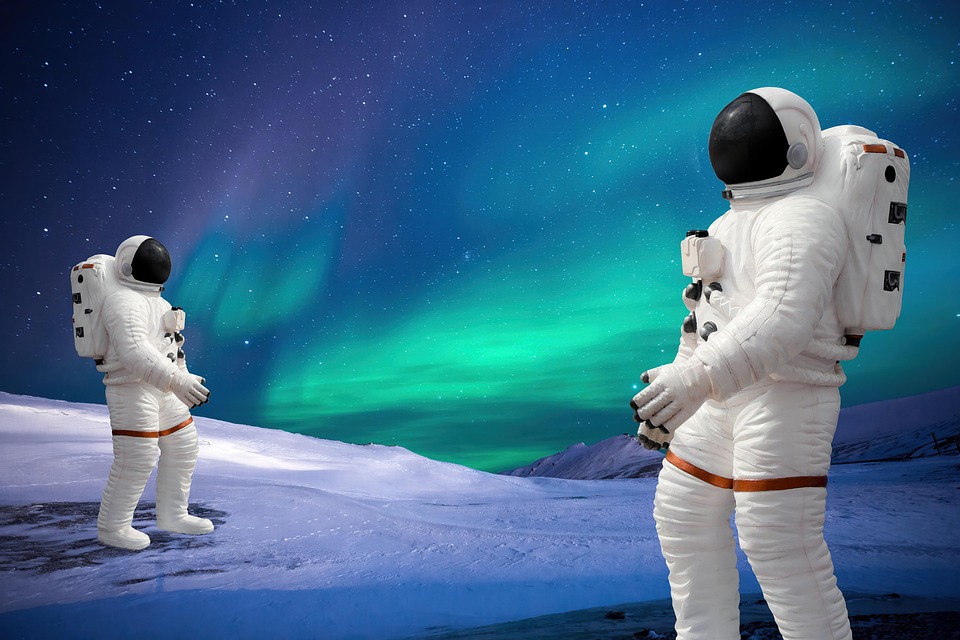 Astronaut Cosmonaut The Northern - Free photo on Pixabay