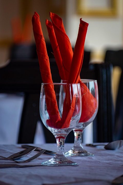 Glass Napkin Table - Free photo on Pixabay
