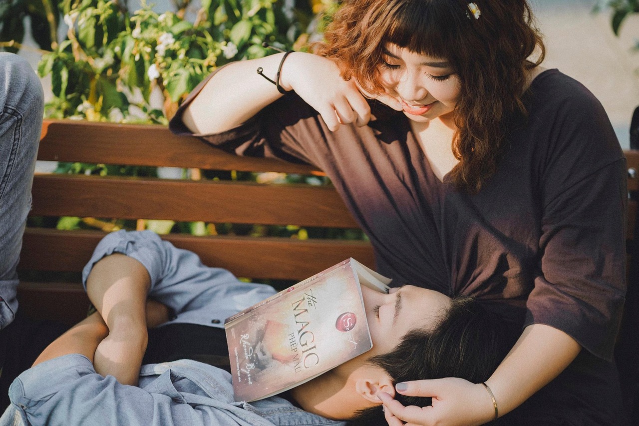40+ Free Couple Sleeping & Sleep Images - Pixabay