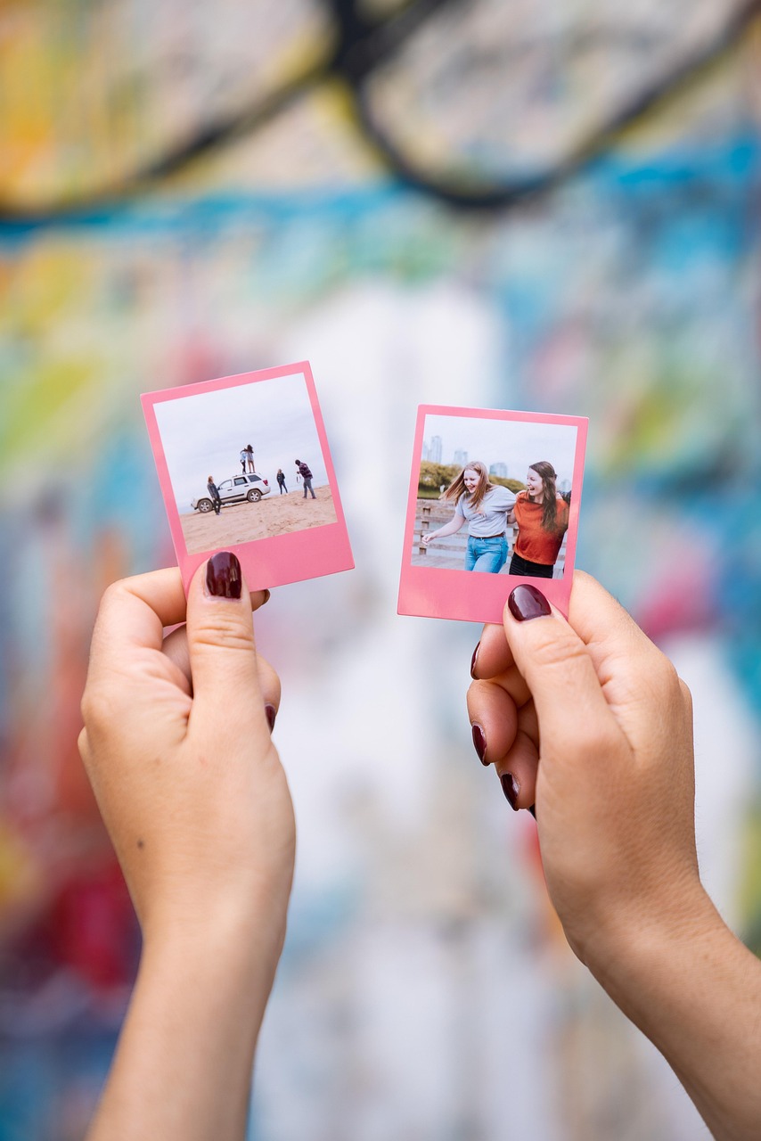 7+ Free Mini Prints & Blouse Images - Pixabay