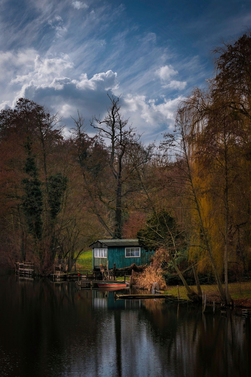 Wooden Hut House Lake - Free photo on Pixabay