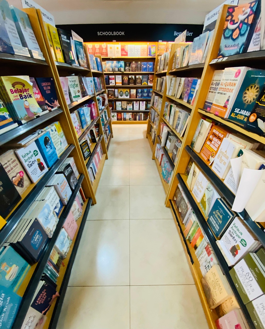 格拉姆迪亚 Gramedia 印度尼西亚 格拉米特科布库 - Pixabay上的免费照片 - Pixabay