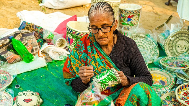 Indian Handicrafts Women - Free photo on Pixabay - Pixabay