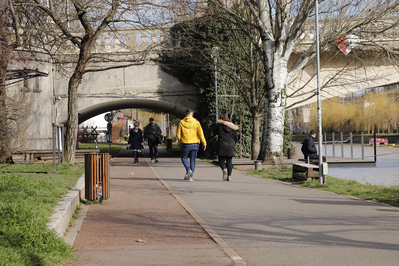 People Walk Love River - Free photo on Pixabay