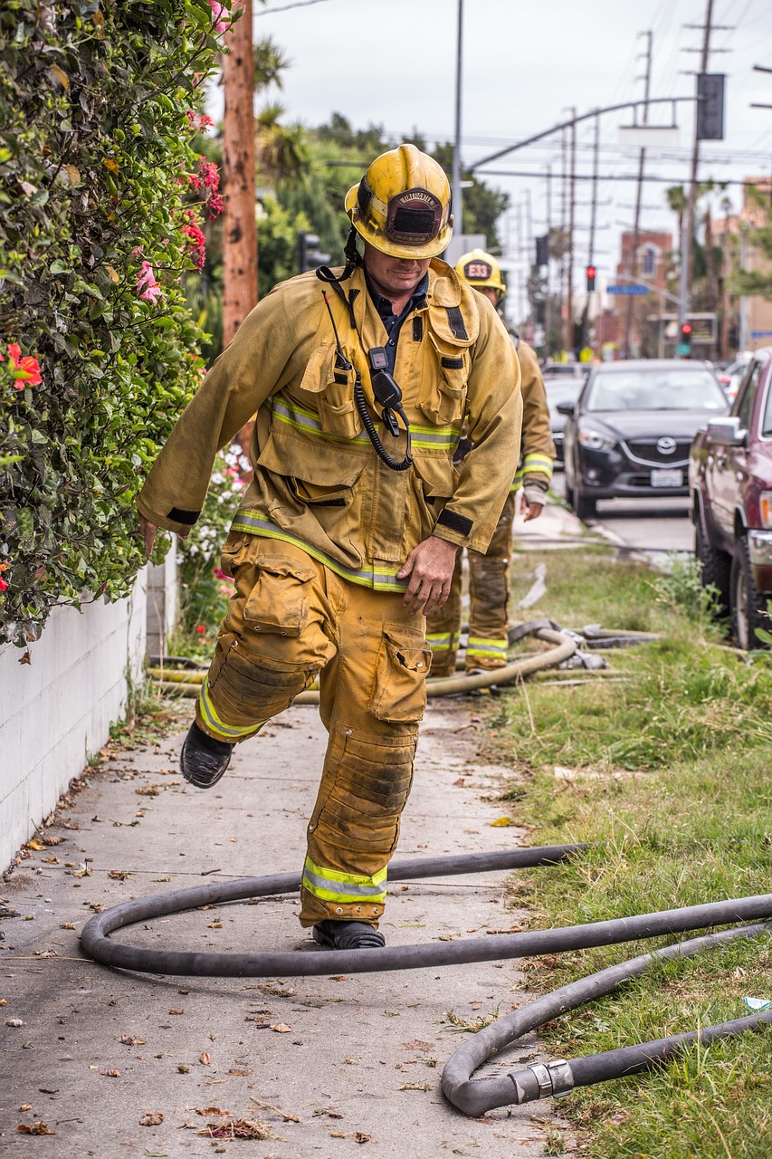Sapeurs Pompiers Feu Les - Photo gratuite sur Pixabay - Pixabay