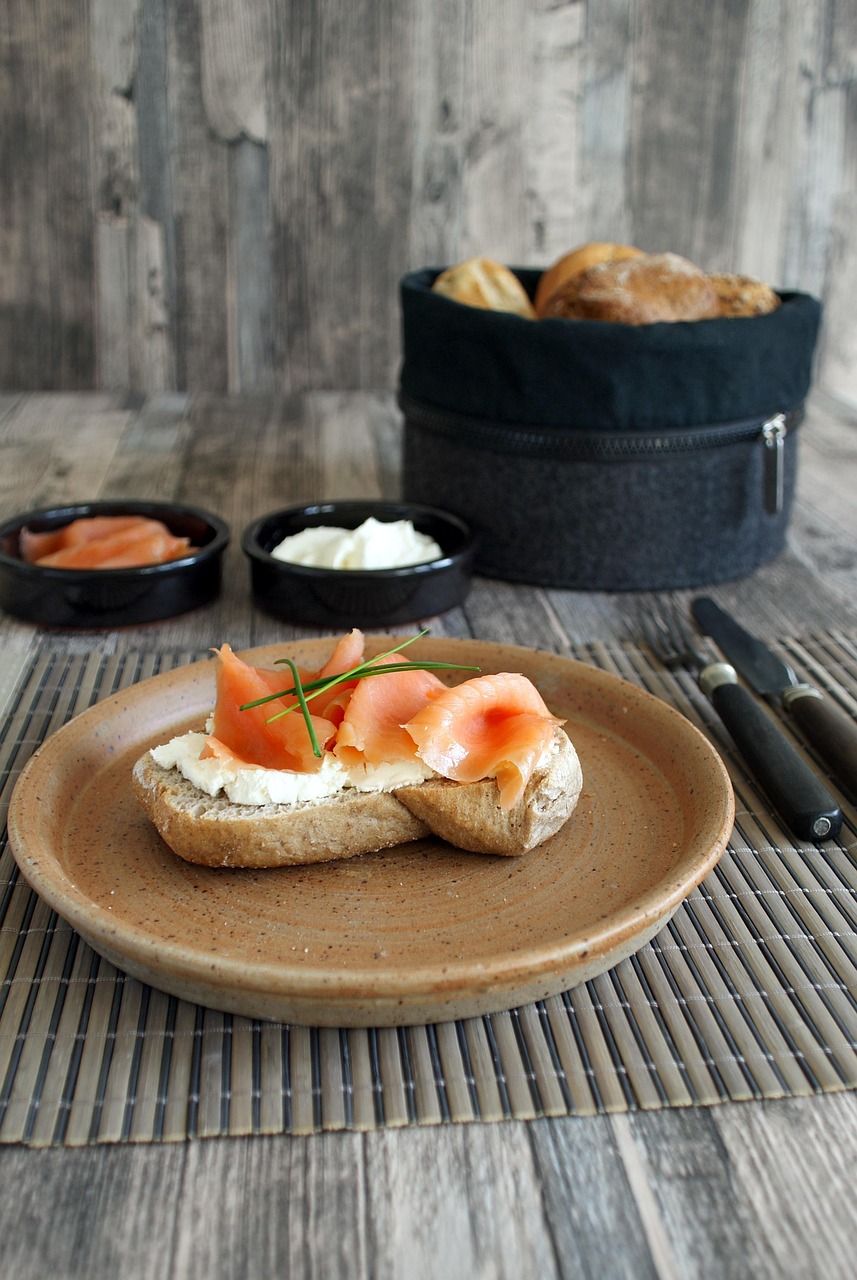 Bun Bread Basket Salmon Rolls - Free photo on Pixabay
