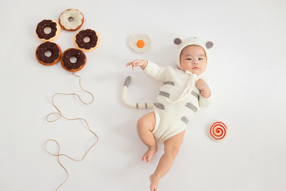 Baby Child Doughnuts - Free photo on Pixabay