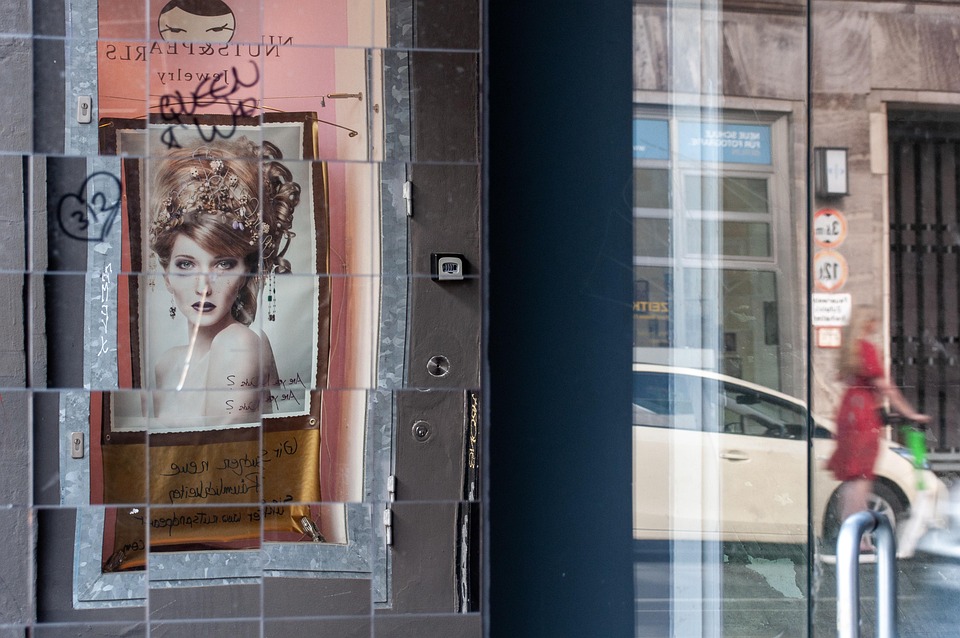 Woman Poster Reflection - Free photo on Pixabay