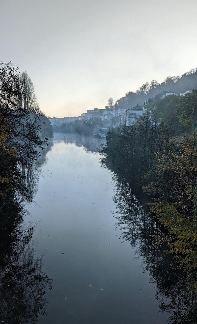 Fleuve L'Eau Angoulême - Photo gratuite sur Pixabay - Pixabay