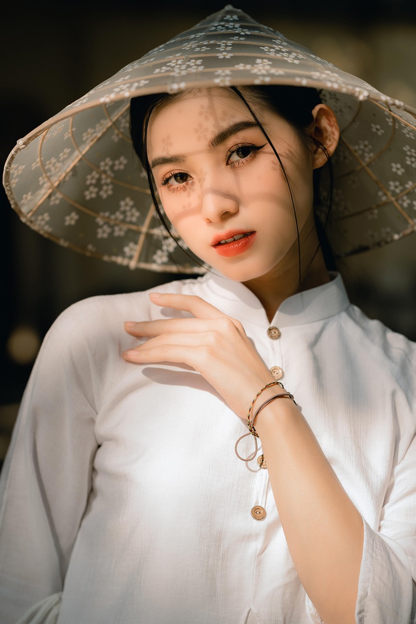 Vietnamese Woman Outdoors Fashion - Free photo on Pixabay - Pixabay